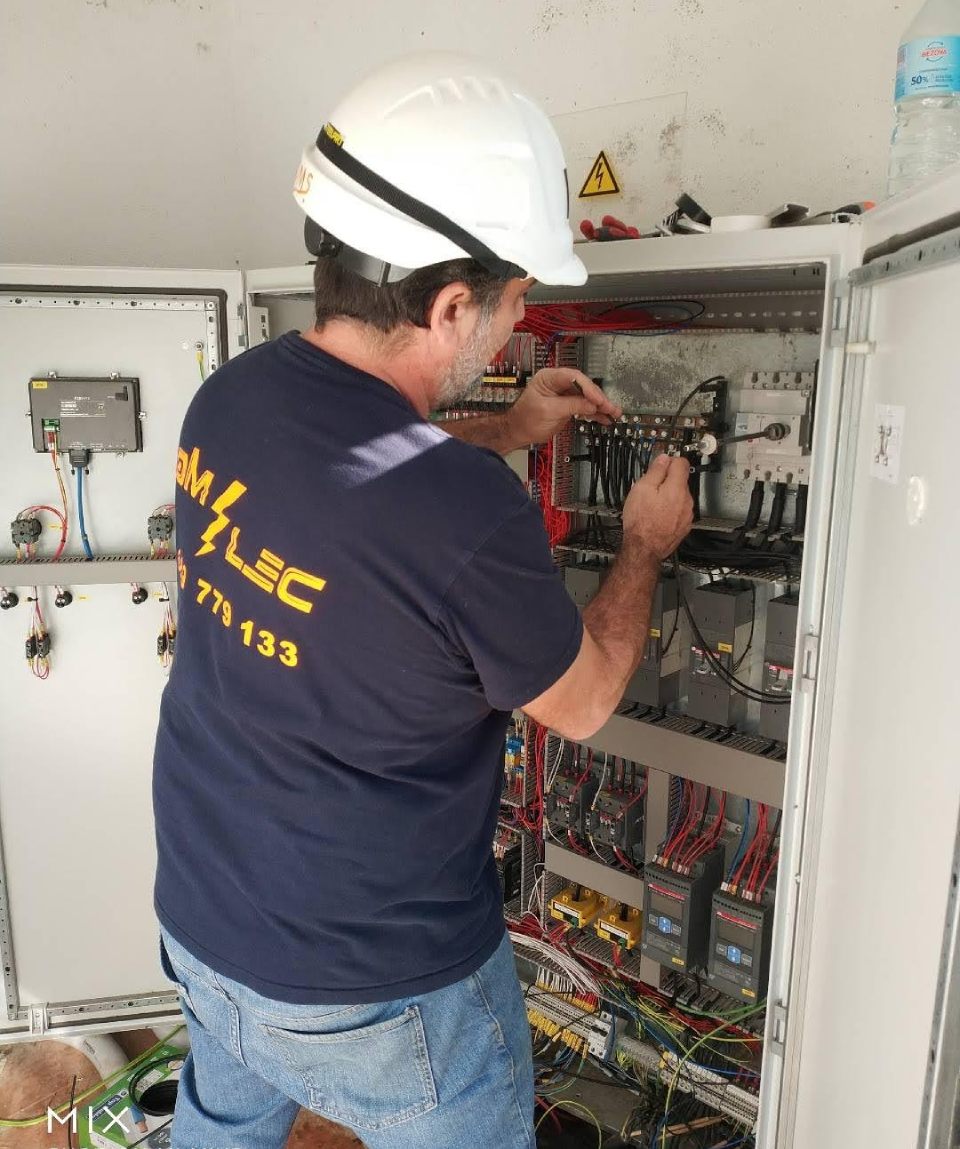 Instalaciones eléctricas | Málaga | Omelec